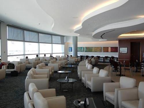 United Club LAX Airport Lounges Los Angeles CA - LAX Intl | Priority Pass